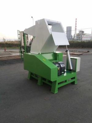 Cina Frantoio ausiliario di plastica della macinazione del tubo del PVC della macchina della singola asse con le lame di SKD in vendita