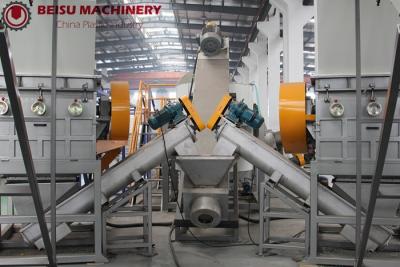 China PE Bottle Crushing Plastic Recycling Machine 100 - 500KW Power Stable Working for sale