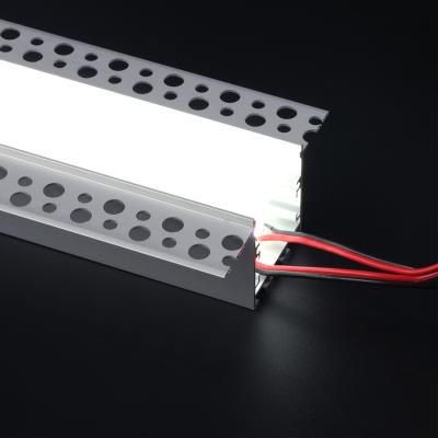 Cina l'ampia copertura lattea principale messa del PC di Manica di alluminio di profilo di 74mm ha condotto la luce lineare in vendita