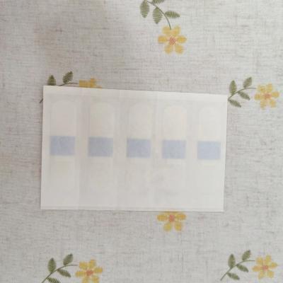 China Ruw materiaal vrijgeven Papier Eerste Hulp Gips maken en verpakken machine KC-2000-E Te koop