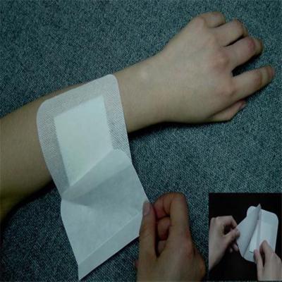 China Electric Driven Newest KR-QFT-A Fabric Medicated Bandages Machine for Wound Dressing for sale