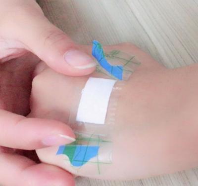 Cina KC-2000-B Primo soccorso adesivo Bandage Making Machine per fasciatura di supporto in gesso a prezzi accessibili in vendita
