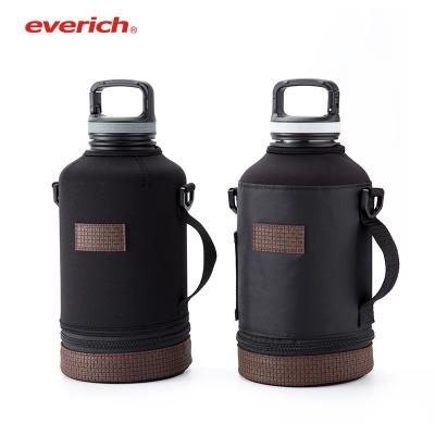 Cina Rivelatore di cortocircuiti di campeggio 64oz 128oz di acciaio inossidabile 304 di viaggio con la spalla riempita Starp in vendita