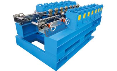Cina 0.8 - spessore 12 di 1.2mm - le serie dello sportello 15m/min lavorano 5.5Kw a macchina in vendita