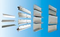 China Light Weight Stud Roll Former Machine with Punching System 0.2-1.2mm 7.5kw for sale