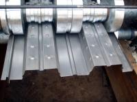 China 760mm Width 75mm Height Floor Deck Roll Forming Machine with 28 Stations and 8-12m/min Speed for sale