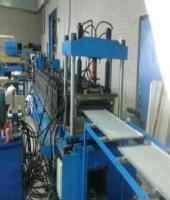 China Chain Drive Longspan Steel Shelf Panel Roll Forming Machine Fully Automatic PLC Control 5.5KW for sale