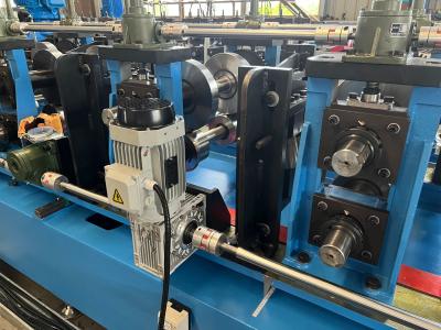 Cina Il fascio automatico d'acciaio regolabile dell'automobile di spessore 1-2mm delle stazioni dello SpA Siemens 20 lamina a freddo la formazione dell'attrezzatura in vendita