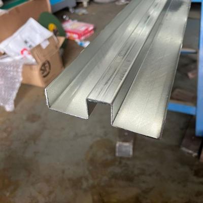 China M Sigma Purlin Roll Forming Machine 1.5mm-3mm Thickness With Saw Cutting for sale