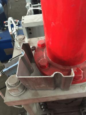 China 0.8mm Cold Rolled Sheet ' V ' Strut Stiffener Custom Roll Forming Machine For Shutter Door for sale