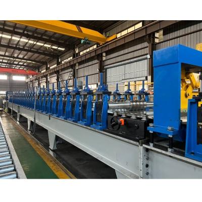 Cina 1,5" tipo rullo del pavimento della piattaforma del metallo che forma il composto della macchina B con le nervature di goffratura in vendita