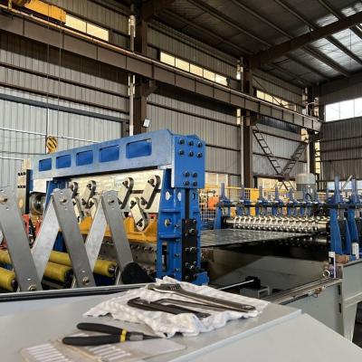 China Galvanized Steel Floor Deck Roll Forming Machine Board 0.75 - 1.2mm for sale