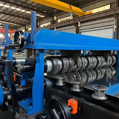 China Galvanized Steel Floor Deck Roll Forming Machine Board 0.75 - 1.2mm for sale