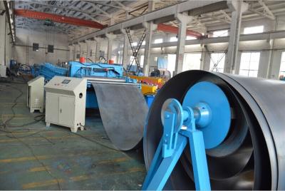 中国 90 - 機械7.5KWモーター高速を形作る600mmのプロフィールの幅のケーブル・トレー ロール 販売のため