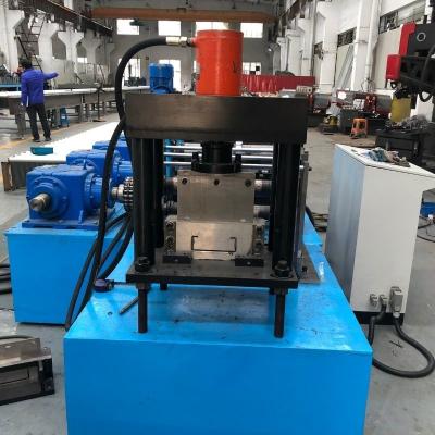 中国 自動200mmから300mmC パーリン ロール 形成 機械 建築物 販売のため