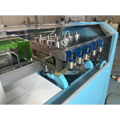 Chine Prêt à l'expédition C89 Light Gauge Framing Machine LGS LGSF Machine de fabrication pour la structure de maison préfabriquée à vendre