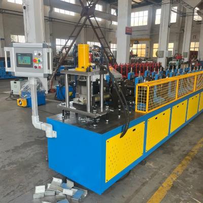 중국 3”4" 6" 폭 조절 가능 1.5mm 두께 강철 프레임 구조 C 형강 롤 성형기 판매용