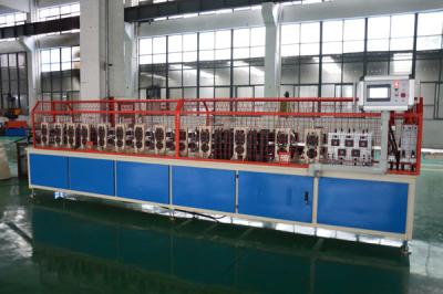 중국 7.5 kw 모터 힘 장식 못과 궤도는 굴러 사슬에 의해 몬 기계를 형성하 판매용