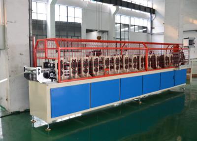 中国 7.5KWスタッドおよび機械機械チェーン ドライブを形作る鋼鉄軽いキール ロールを形作るトラック ロール 販売のため