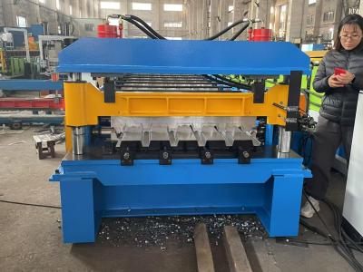 China 0.3-0.8mm Galvanized steel metal roof panel roof deck roll forming machine for sale