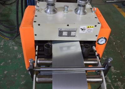 중국 직류 전기를 통한 금속 포스트 장식 못 및 전기 통제 상자를 위한 기계를 형성하는 궤도 목록 판매용