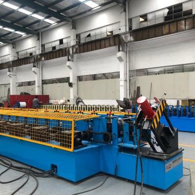 Cina rotolo di acciaio al carbonio di 12m/S 3mm che forma attrezzatura per la Camera del contenitore in vendita
