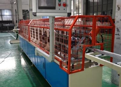 Cina Rotolo d'acciaio galvanizzato della sezione di Omega che forma il rullo della macchina Cr12 in vendita