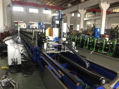Chine Petit pain de la Manche de contrefiche en métal formant l'épaisseur hydraulique de la coupe 1.5-2.5mm de machine à vendre
