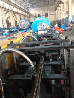 China Fly Saw Cutting Cooling System Rectangle Pipe Downspout Roll Forming Machine Bite Connection for sale