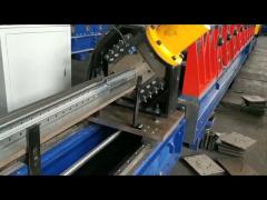 12M/Min Upright Racking Roll Forming-Machine met Versnellingsbakaandrijving