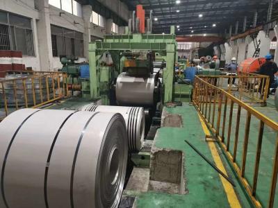 Cina Coil di acciaio inossidabile laminato a freddo 430 Ferrite Steel Roll 2B BA Finish per strutture resistenti agli acidi in vendita