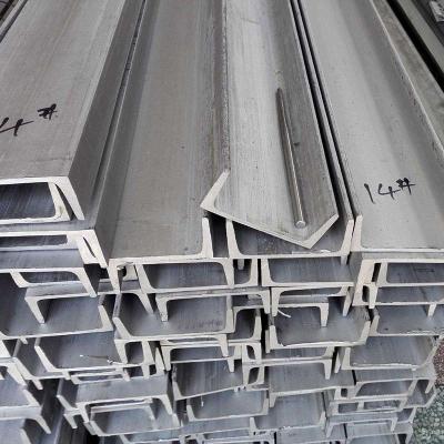 Cina Il grado 430 202 barra a U di acciaio inossidabile di 316L 310S ha spazzolato l'acciaio inossidabile della scanalatura a 