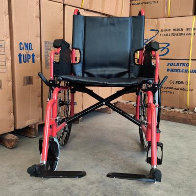 Cina Sedia a rotelle d'acciaio ricoprente di piegatura di colore con il poggiapiedi di Flip Up Desk Armrest Detachable in vendita