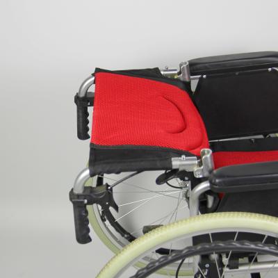 Cina Sedia a rotelle manuale di alluminio multifunzionale facilmente Flip Up Armrest portatile in vendita