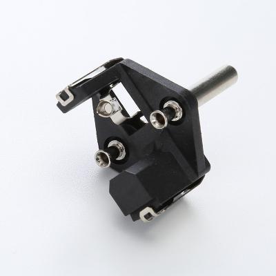 Cina inserzione vuota Schuko della spina del VDE UE di Pin di 16A 4.8mm in vendita