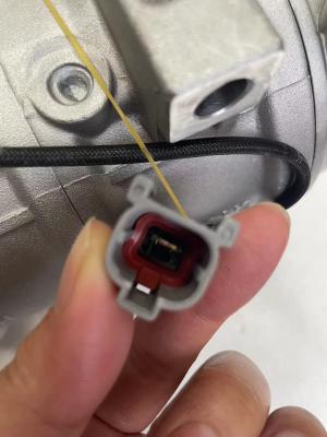 Cina Compressore A/C 24V per escavatore Hitachi ZAX200-3 in vendita