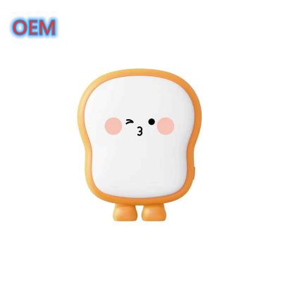 Cina Power bank con interfaccia USB portatile carino personalizzato nuovo stile OEM in vendita