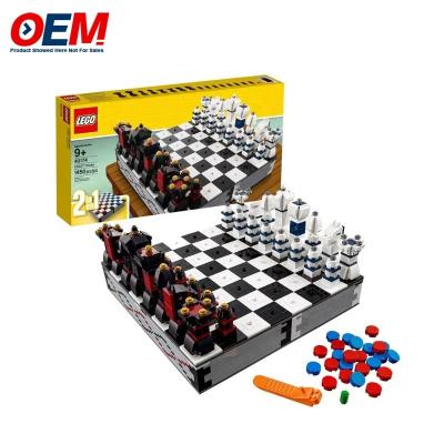 Cina Giocattoli da tavolo personalizzati in plastica, giocattoli di rischio/scacchi/educativi/affari/bevande/gioco da tavolo con scatola in vendita
