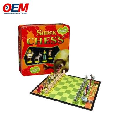 Cina Set di scacchi per personaggi in plastica per film decorativi di eroi realizzato con giocattoli di cartoni animati in vendita