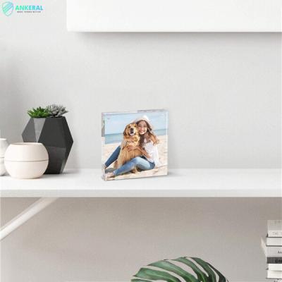 China 2021 Factory Best Selling Acrylic Floating Photo Frames Modern Fashion Wall Mounted Table Frame for sale