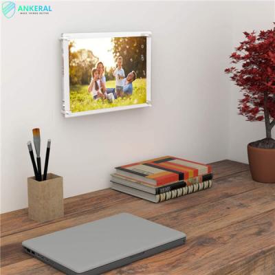 China Buy Double Panel Clear Wall Mount Acrylic Gallery Picture Frames Best Quality Inner 8.5×11 Photo Frame for sale