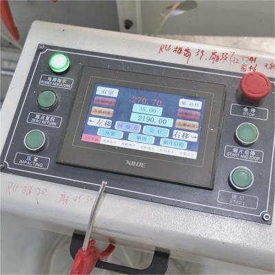 Cina Rotolo della macchina dello sportello del rullo di Hennesa che forma macchina per fabbricazione dello sportello in vendita