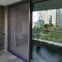 China Adjustable Torsion Roller Screen Doors 300*260cm Roller Window Screens for sale