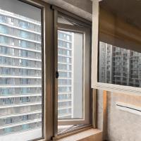 China Semi-Finished Materials Customed Retractable Screen Doors for sale