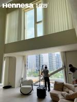 China Customizable Fiberglass Retractable Screen Window With Plastic Handle for sale