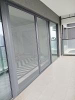 China Aluminum Barrier Free Screen Gate Entryway Hennesas Accessibility Solution for sale