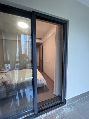 Cina Fiberglass Insect Mesh Net Fly Screen Mosquito Roller Screen Doors With Aluminium Alloy Frame in vendita