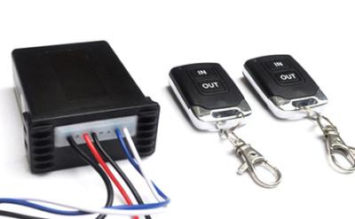 중국 12V DC 10A 싱글 액투레이터 무선 원격 제어기 순간적 / 비 순간적 선택 판매용