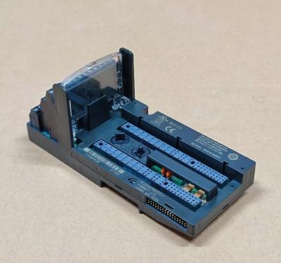 Cina IC200CHS022 GE Compact Box-Style I/O Carrier in vendita