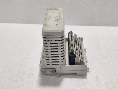 중국 AI810 3BSE008516R1 ABB 아날로그 입력 8 Ch 판매용